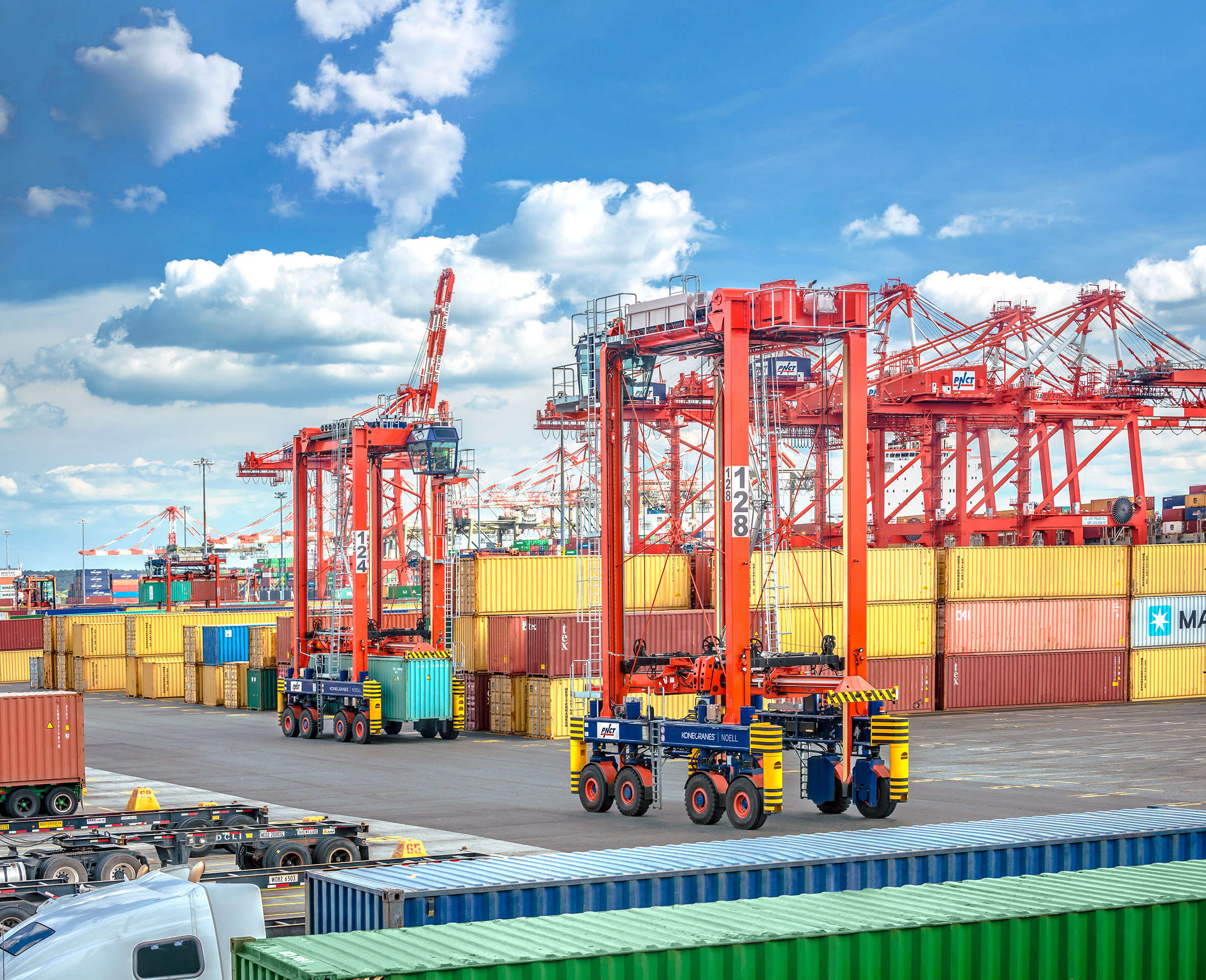 Port Newark Container Terminal orders 20 Hybrid Konecranes Noell ...
